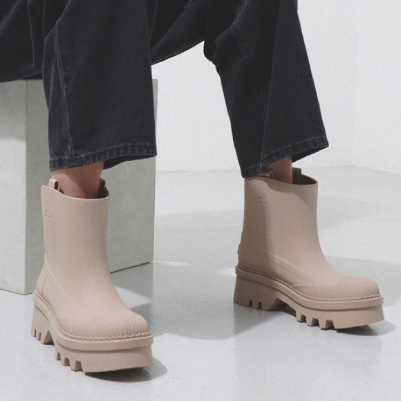Chloe | Shoes | Worn Once Chloe Raina Beige Rose Rubber Rain Boots ...
